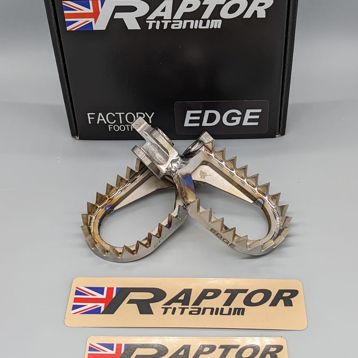 RAPTOR KAWASAKI KXF250-450 06-24 EDGE TITANIUM FOOTPEGS – Dirt Store